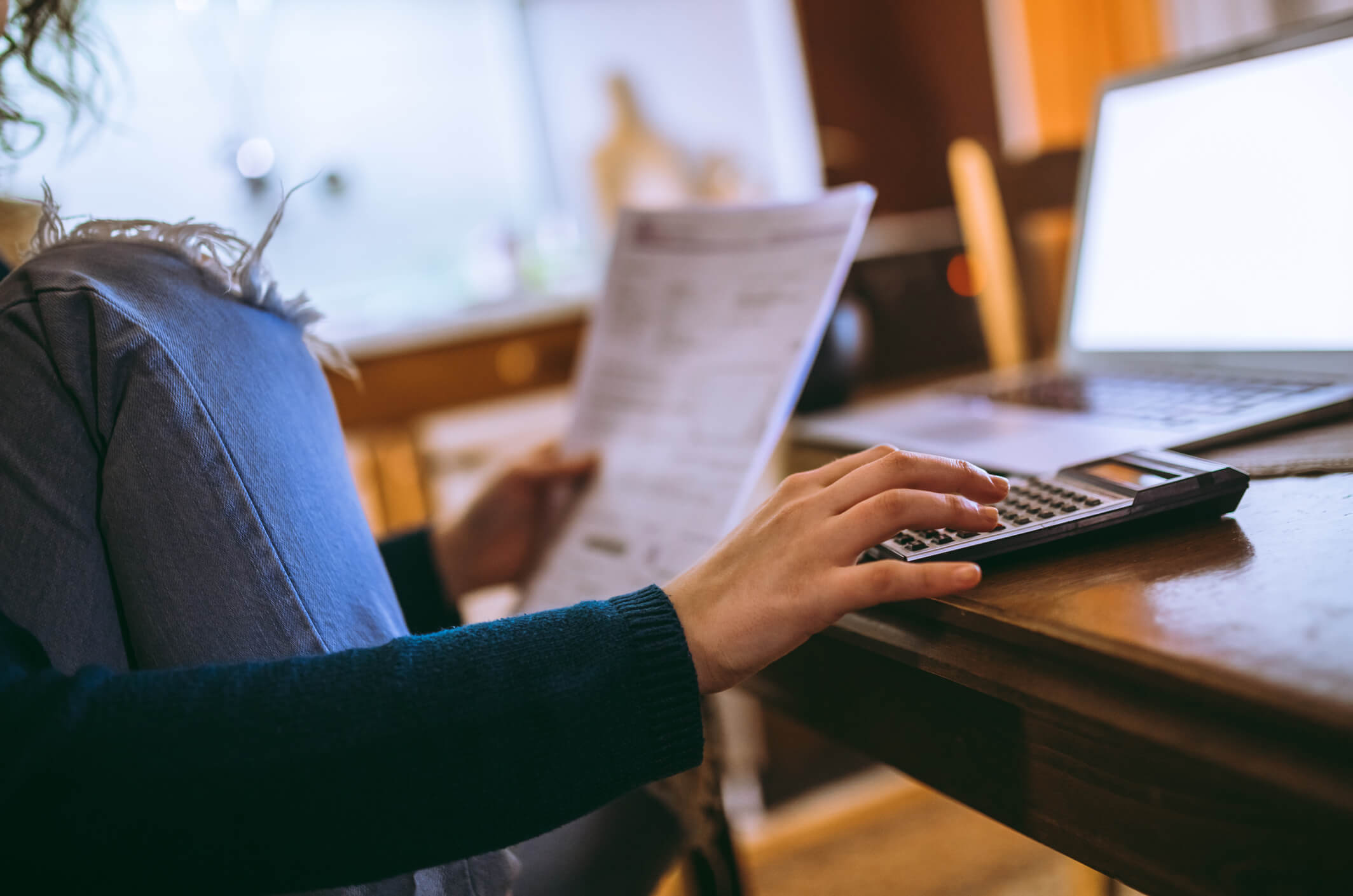 4 Financial Management Tips For Graduate Students 4-financial-management-tips-for-graduate-students